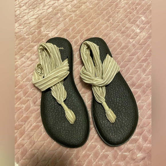 Sanuk | Shoes | Sanuk Yoga Slings | Poshmark